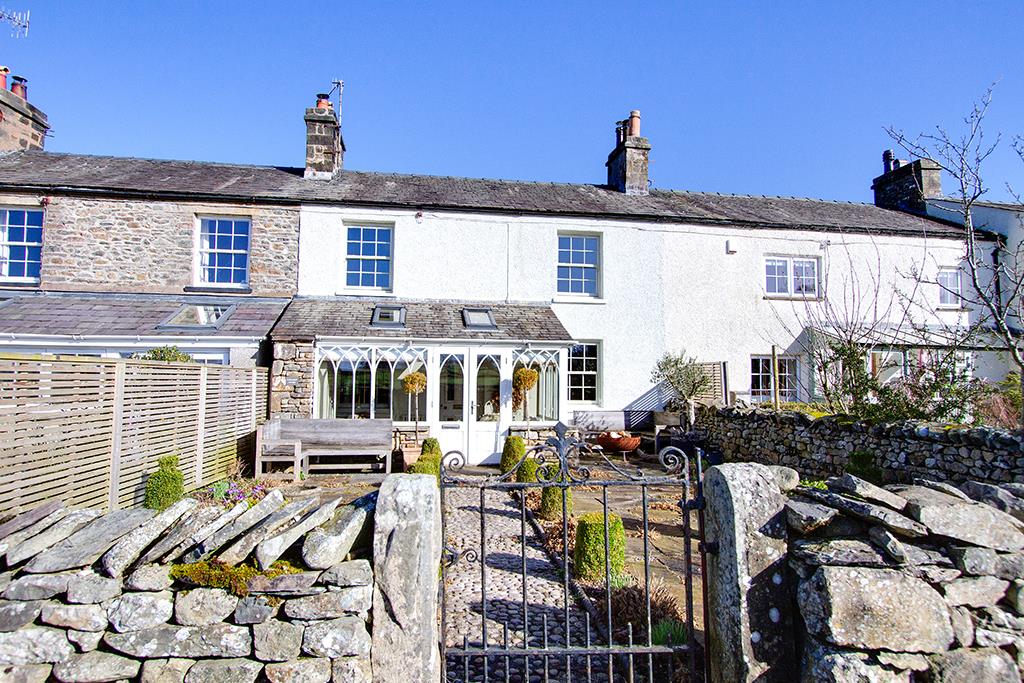 Crab Apple Cottage, 2 Brookside, Barbon - Davis & Bowring